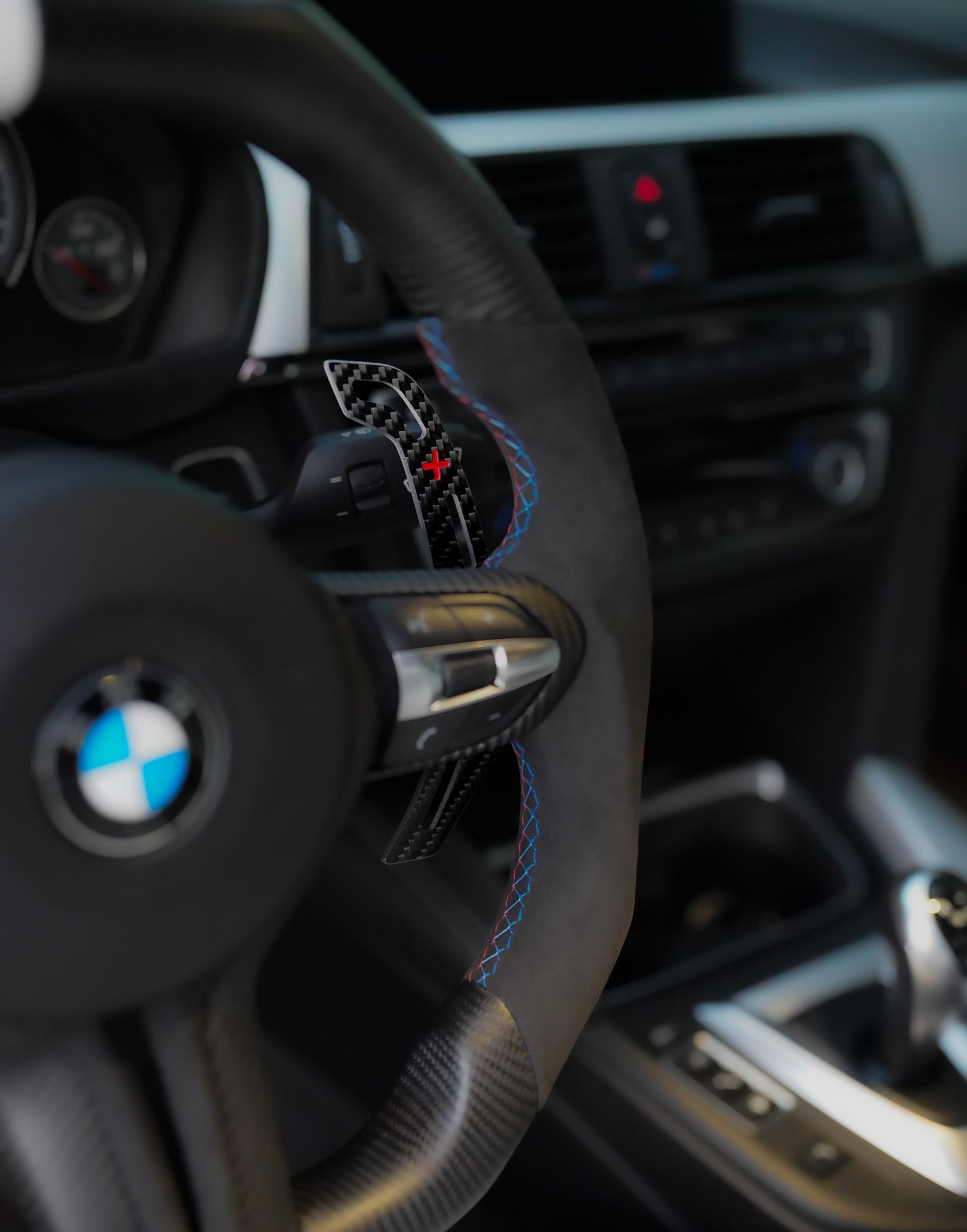 CARBONE's V2 Carbon Fiber Paddle Shifter Interchangeable Plates For BMW ...